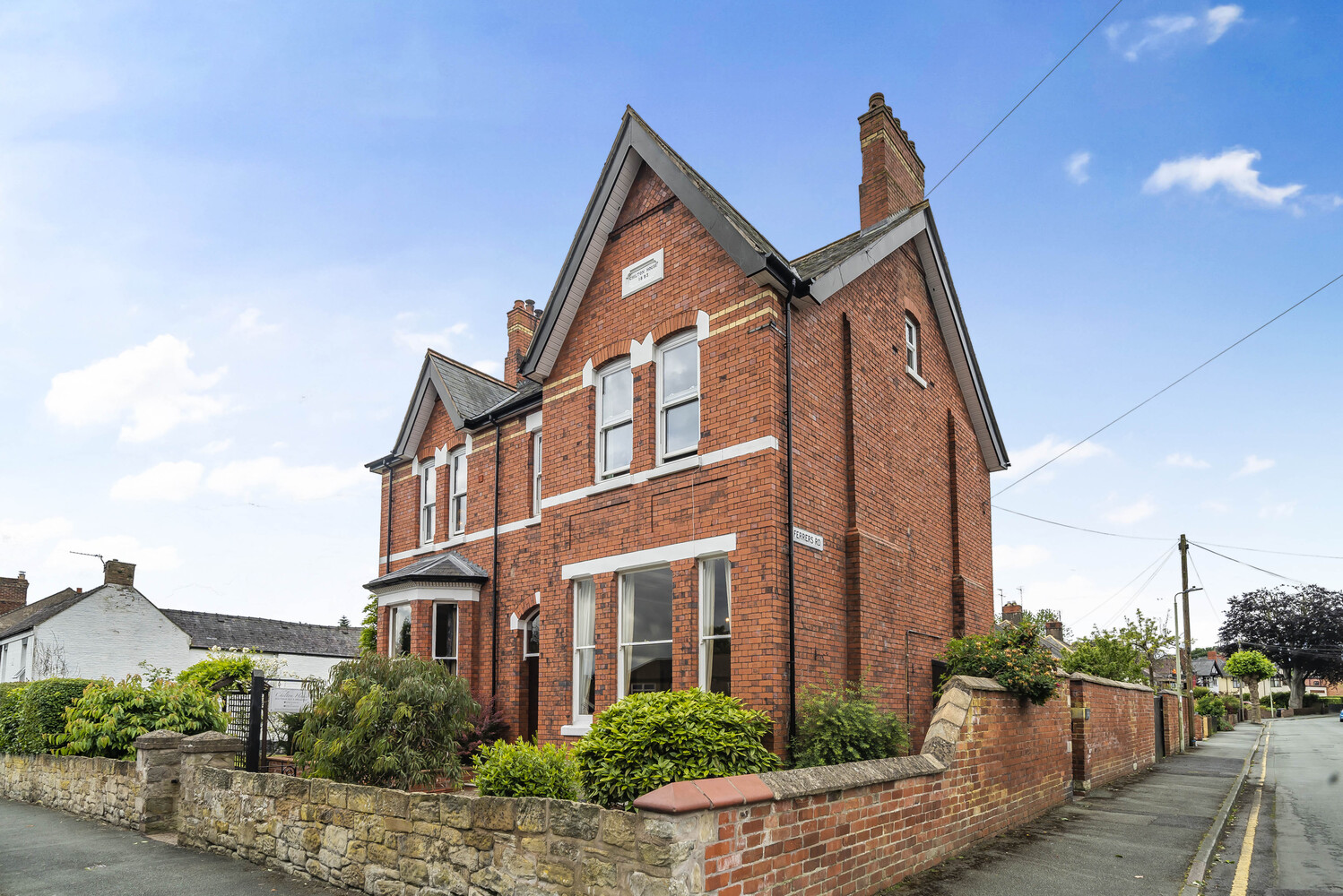 Chilton House, Ferrers Road, Oswestry, Shropshire - Daniel James ...